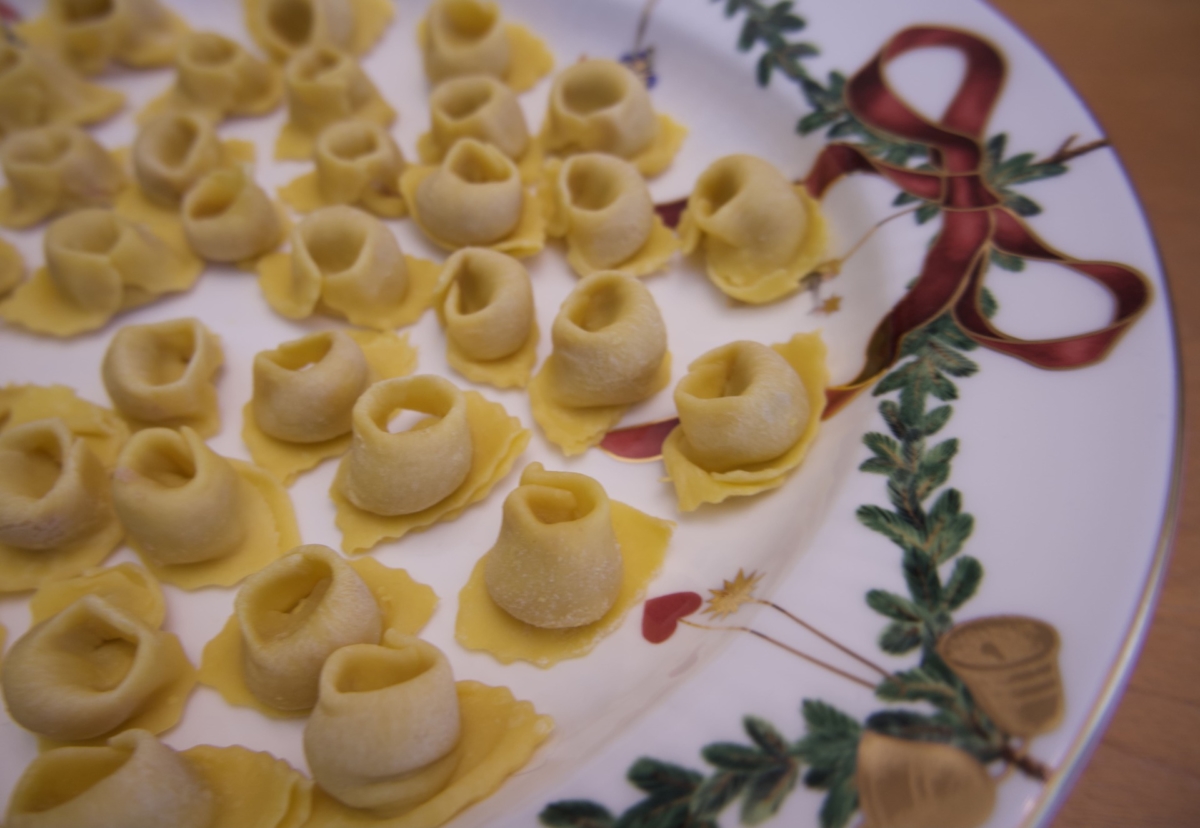 Agnoli, i tortellini mantovani. La ricetta originale - Martelli
